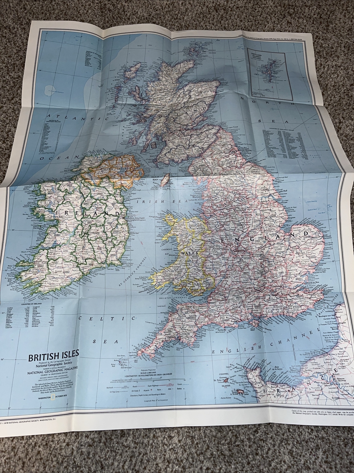 Vintage National Geographic Medieval England | Grelly USA