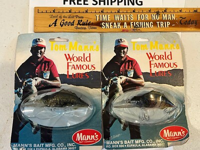 LOT OF 2 VINTAGE NOS Tom Manns Hackelback Rooter Fishing Lures ...