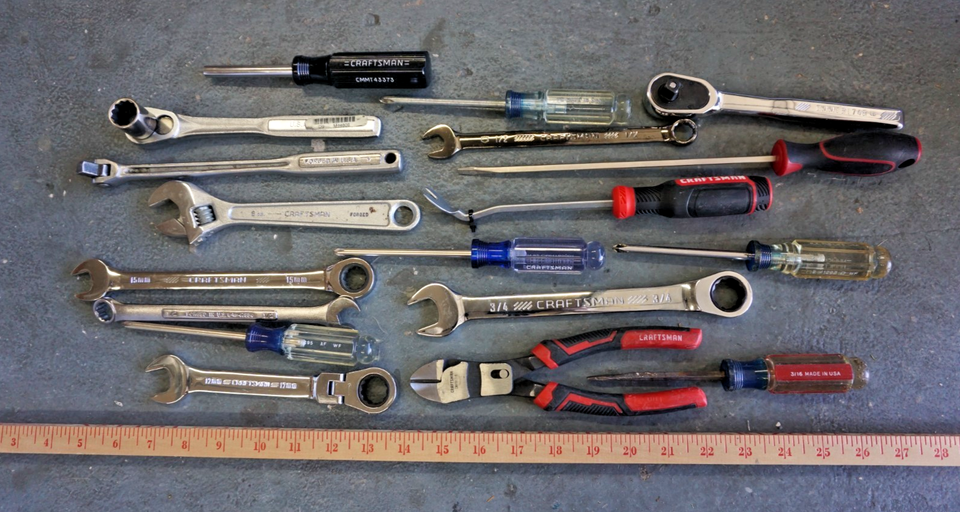 R1010 39 assorted tools: Crescent, Vise Grip & Craftsman | eBay
