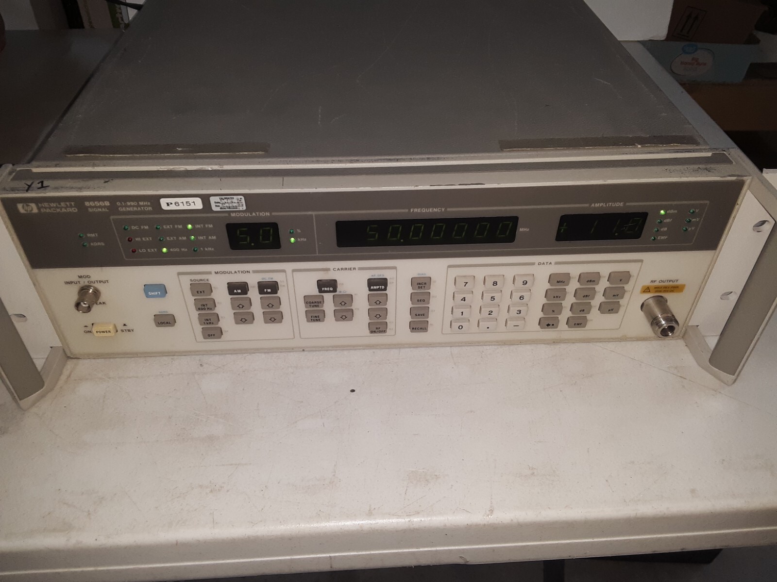 Hewlett Packard 8656B Signal Generator 0.1-990 MHz | eBay