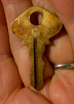 Vintage Old Antique Ford Script Model T USA Basco Brass Key Car Auto ...