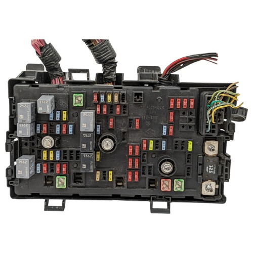 2008-2009 CHEVY EXPRESS VAN 1500 2500 3500 ENGINE FUSE BOX GAS 25888289 ...