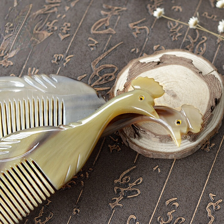 Natural Ox Horn Comb Hair Comb Fine Toothed Comb Anti-static Peacock ...