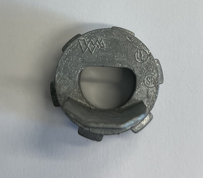 LEGRAND WIREMOLD 5781 2 PACK STL BOX CONNECTOR 1/2" GALV | eBay