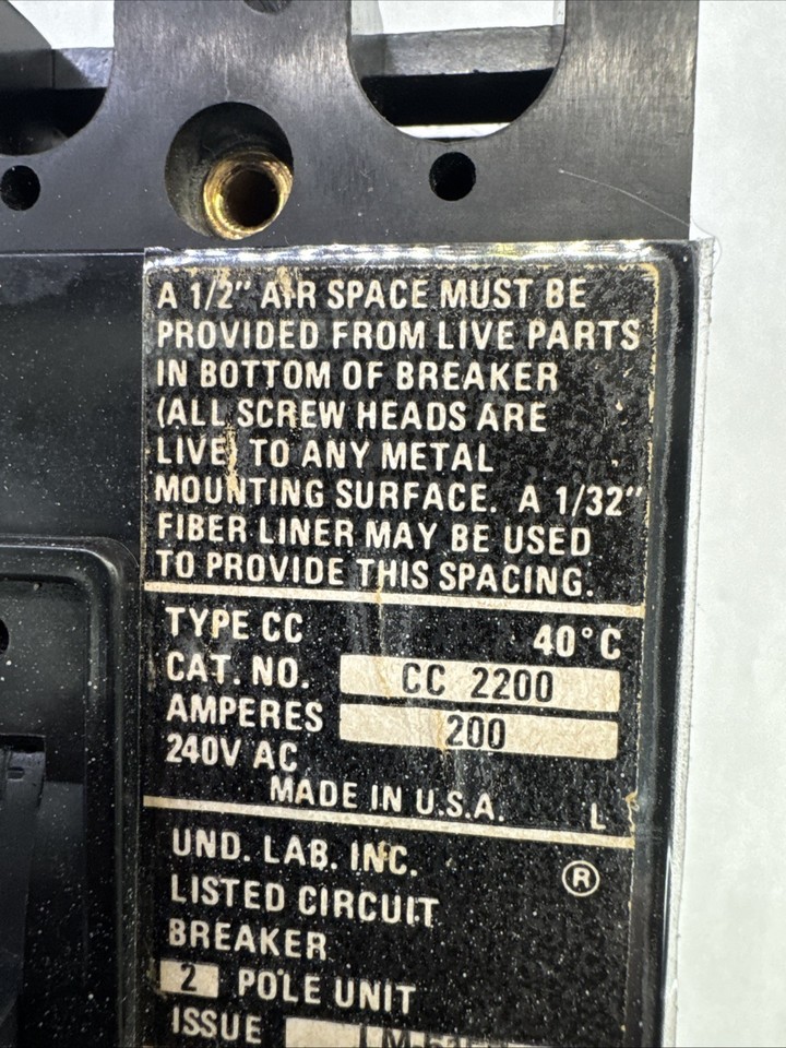 Cutler Hammer CC2200 200 Amp 2 Pole Circuit Breaker CC 240V 200A Lugs ...