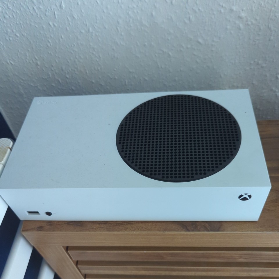 Xbox Series S White - In Mint Condition | eBay UK