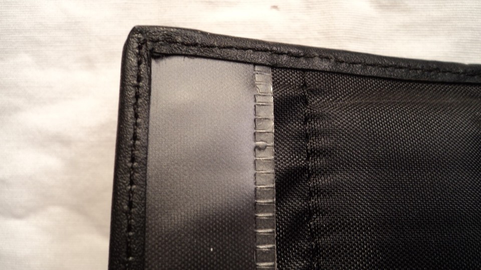 Travelon 82020 Black Nylon & Leather Men's RFID Passport Wallet | eBay