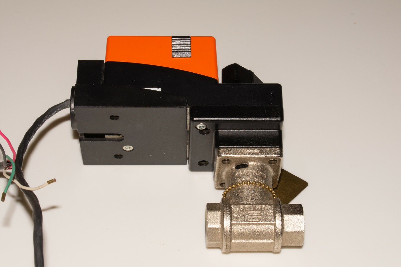 Belimo LR24-MFT US 1/2" B212B+, 24 VAC, 2-10V PWM input, Cv=3.0 6-m ...