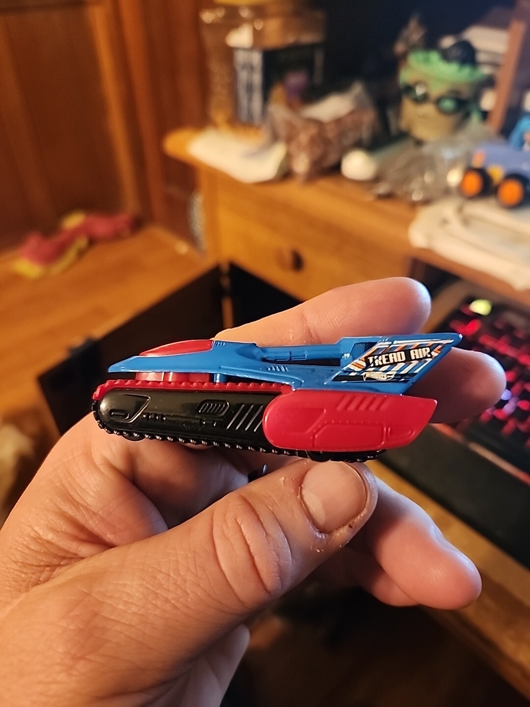 Hot Wheels Tread Air Blue Red Car 2009 Mattel Thailand Loose | eBay