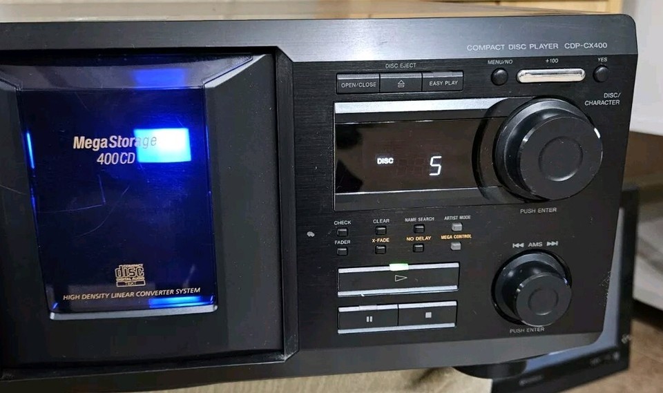 Sony CDP-CX400 400 Disc Storage Compact Changer CD Player. Please READ ...