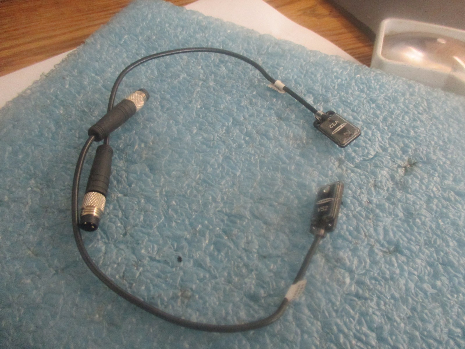 Banner Model: VS2 Receiver & Transmetter. P/N's: VS25EVQ & VS2AP5RQ