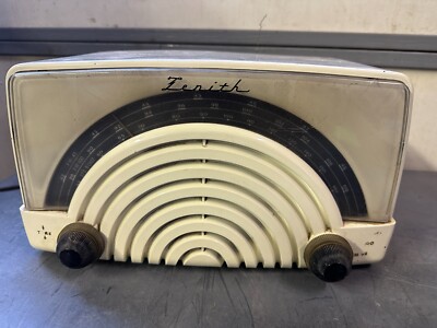 RARE mid Century Vintage Zenith Table Radio Model 8H023 w Circa 1946-7 ...