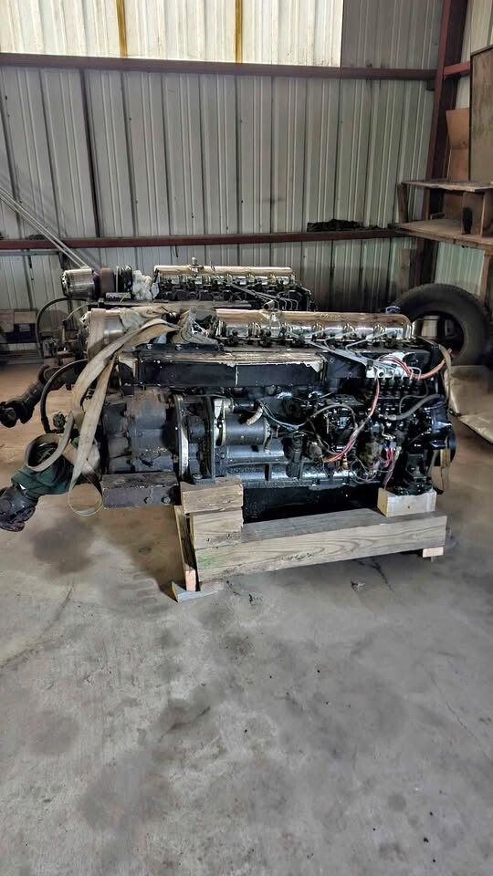 Ford Merlin 7.8 450, Marine Diesel Engine PAIR with Twin Disc Gears | eBay
