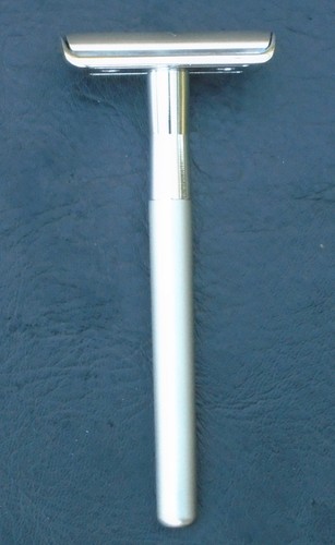 Bevel Double Edge Long Handle Safety Razor Closed Comb | eBay