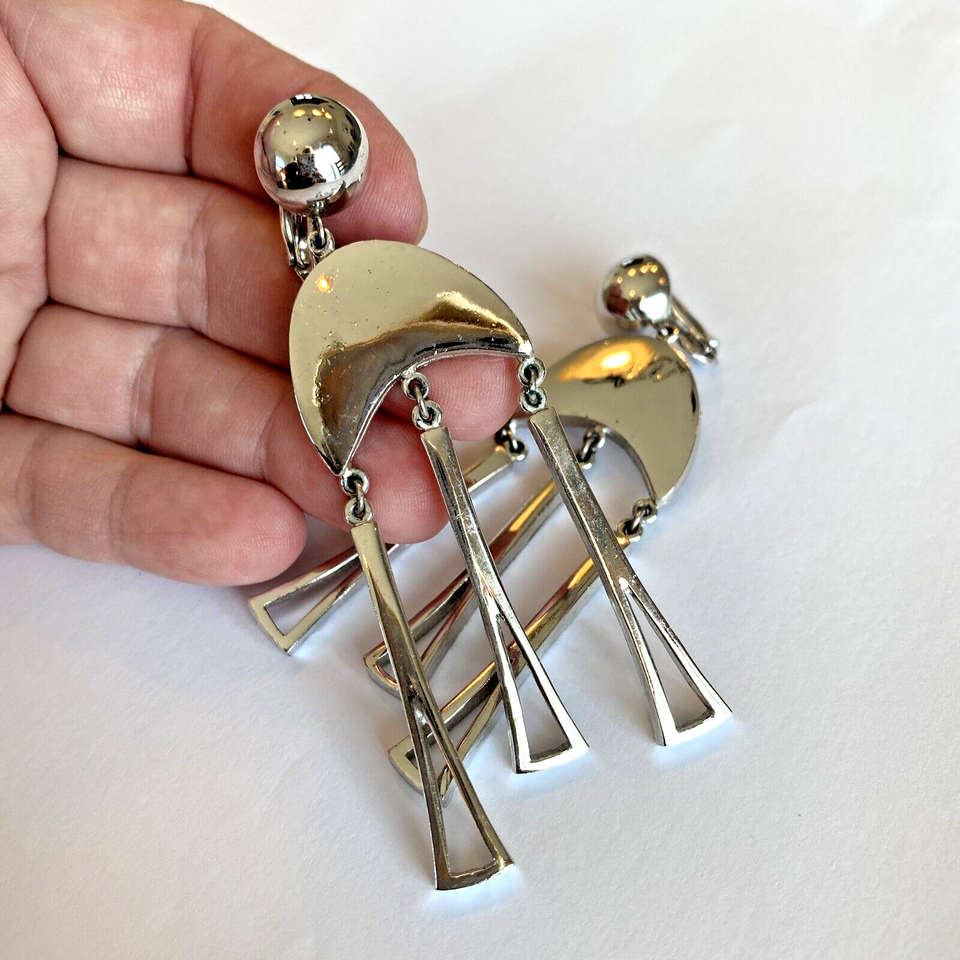 Silver Clip On Earrings Mod Fashion Jewelry Vintage 1960s Dangles ...