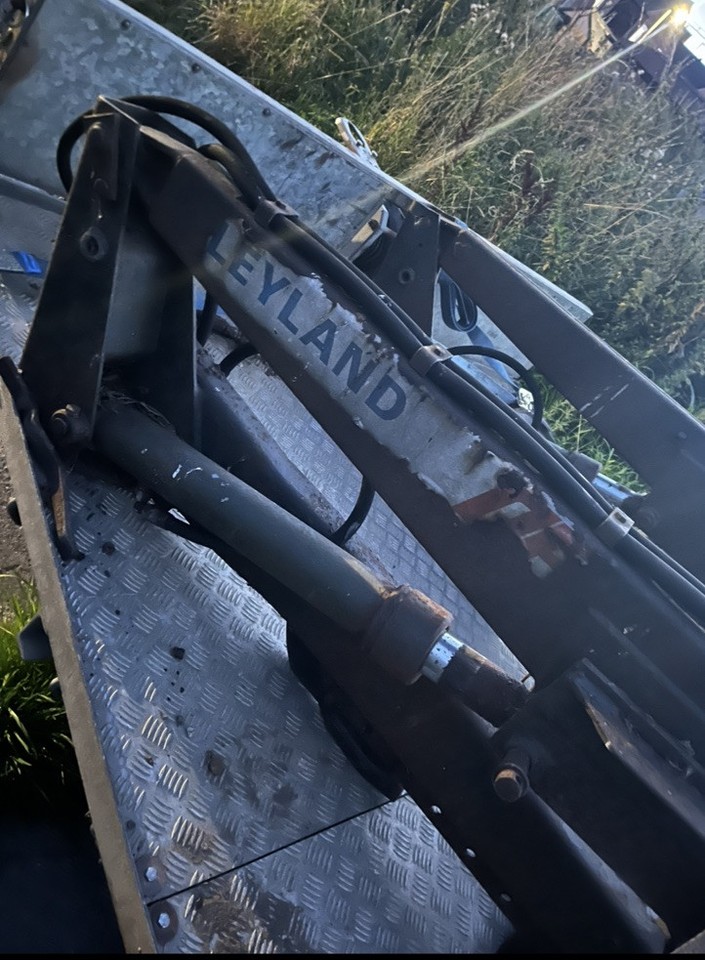 Leyland Mill Tractor Front Loader Bucket Mounted Leyland Tipping Mil ...