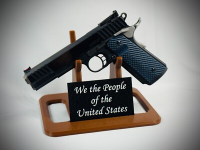 Brown Pistol/Revolver Display Stand - Choose a Plaque | eBay