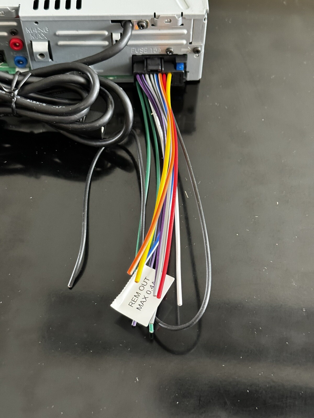 Sony DSX-GS80 1-DIN 45W x 4 RMS High Power Car Stereo, Bluetooth ...