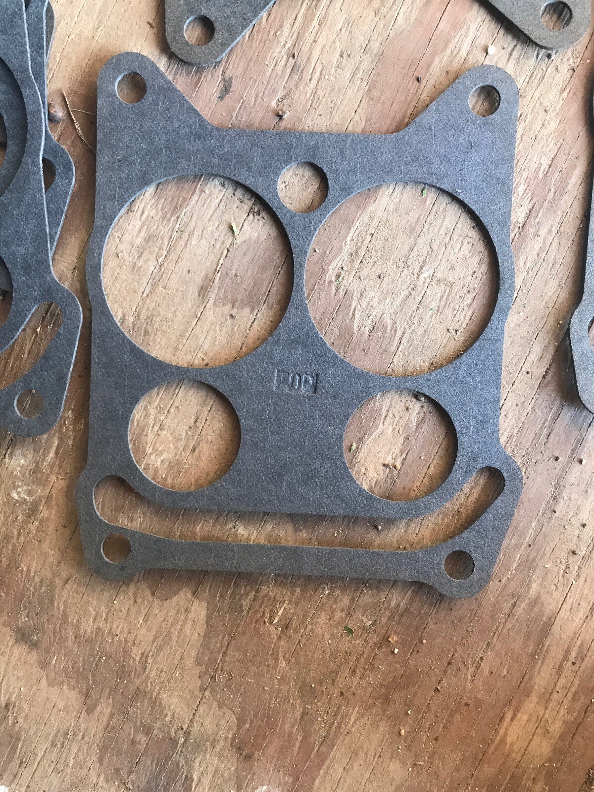 Lot Of 10 Mounting Flange Gasket Rochester Quadrajet Carburetor Fel-pro ...