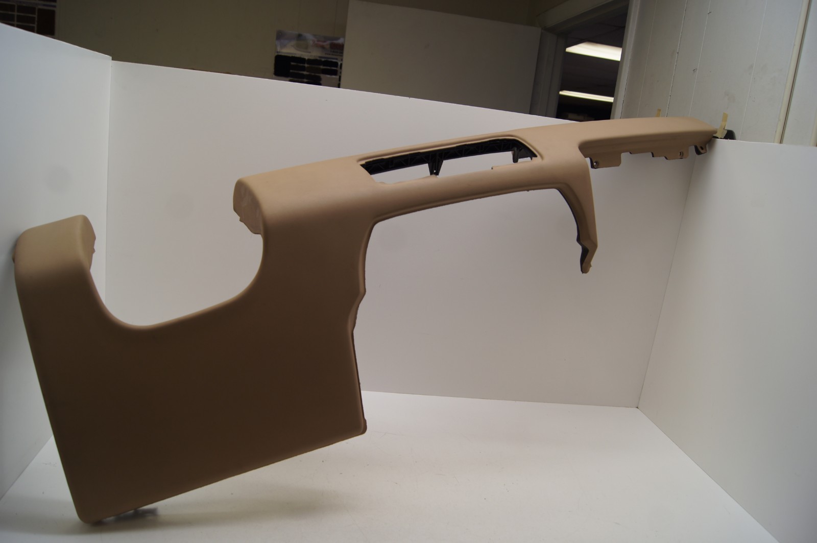 2003-2012 Land Rover Range Rover L322 Sand Lower Dashboard Trim Panel ...