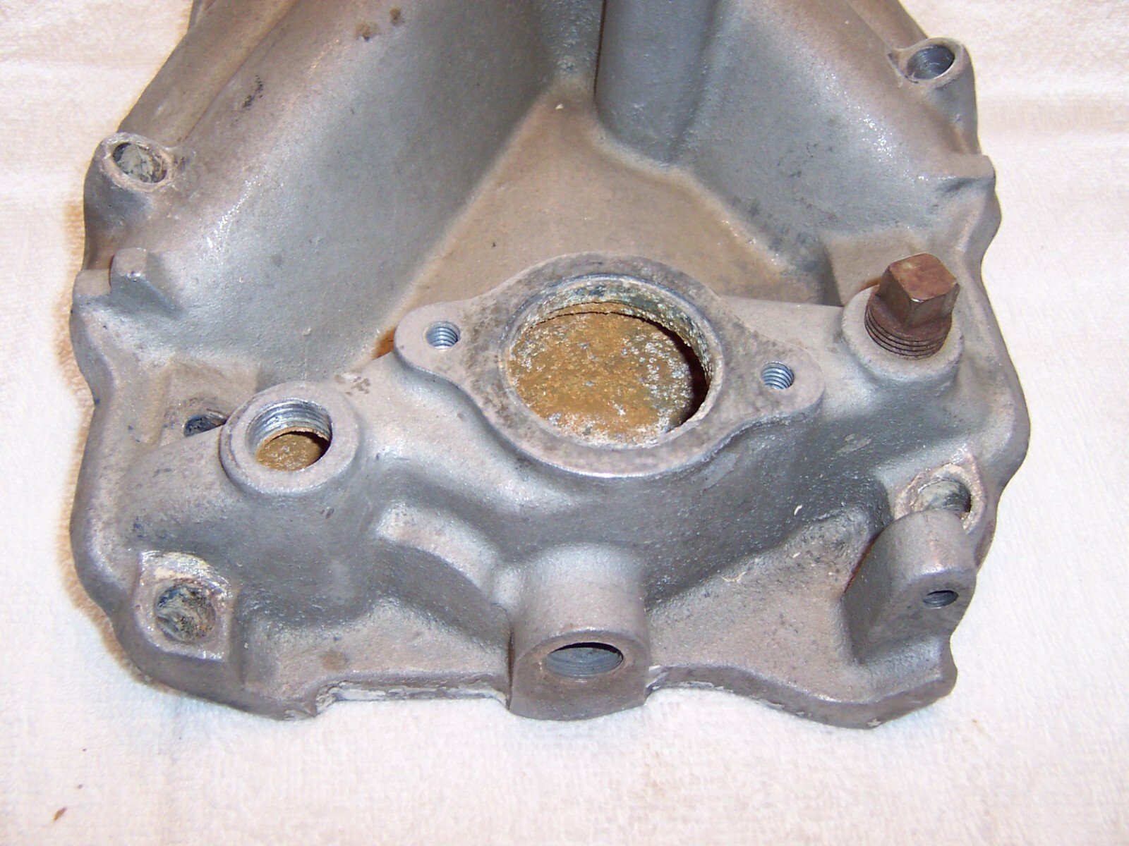 Vintage 70's, Edelbrock Torker 2 - R big block Chevy intake manifold ...