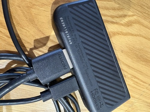 Roku Express 3900X Digital HD Media Streamer with Remote Cable & AC ...