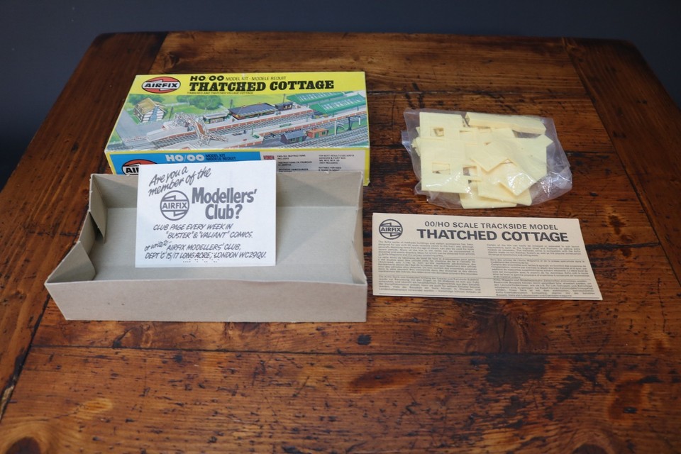 Airfix Thatched Cottage HO/OO Scale Model Railway Vintage 1978 Boxed ...