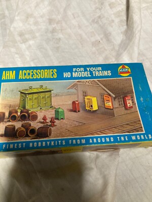 HO Scale AHM, Crossing Scenic Accessories Kit #5875 BN Open Box | eBay