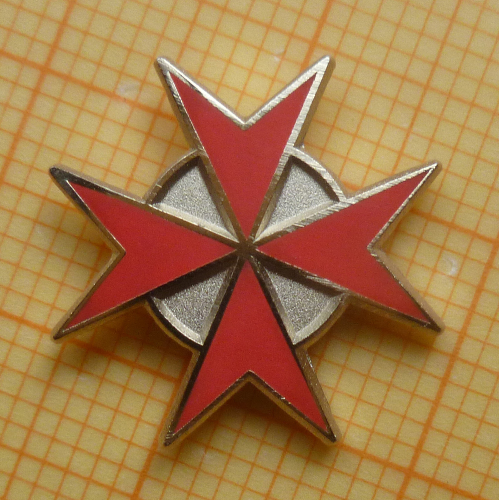 Masonic Lapel Tie Pin - KT Knights Templar Cross Malta 15mm - Red White ...