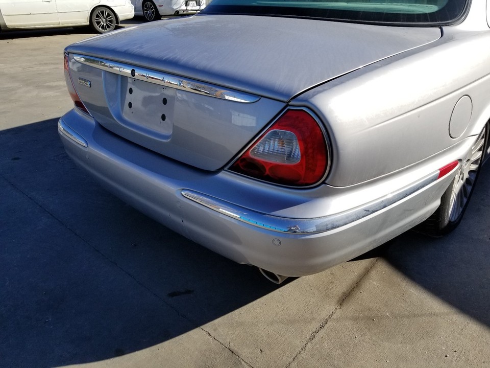 2004-05-06-2007 JAGUAR XJ8 XJR SUPER V8 VANDEN PLAS REAR BUMPER COVER ...