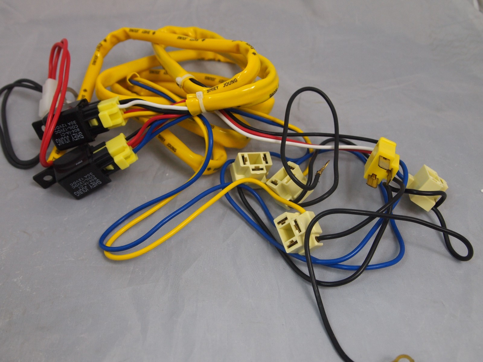 H4 HEADLIGHT RELAY WIRING HARNESS 4 HEADLAMP LIGHT BULB SOCKET PLUGS ...