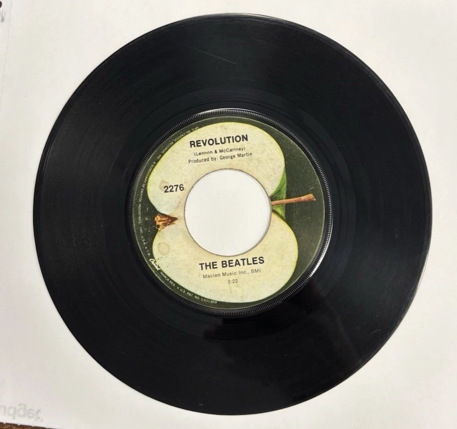 The Beatles Hey Jude Revolution 7" Vinyl Single 45 RPM Apple Records ...