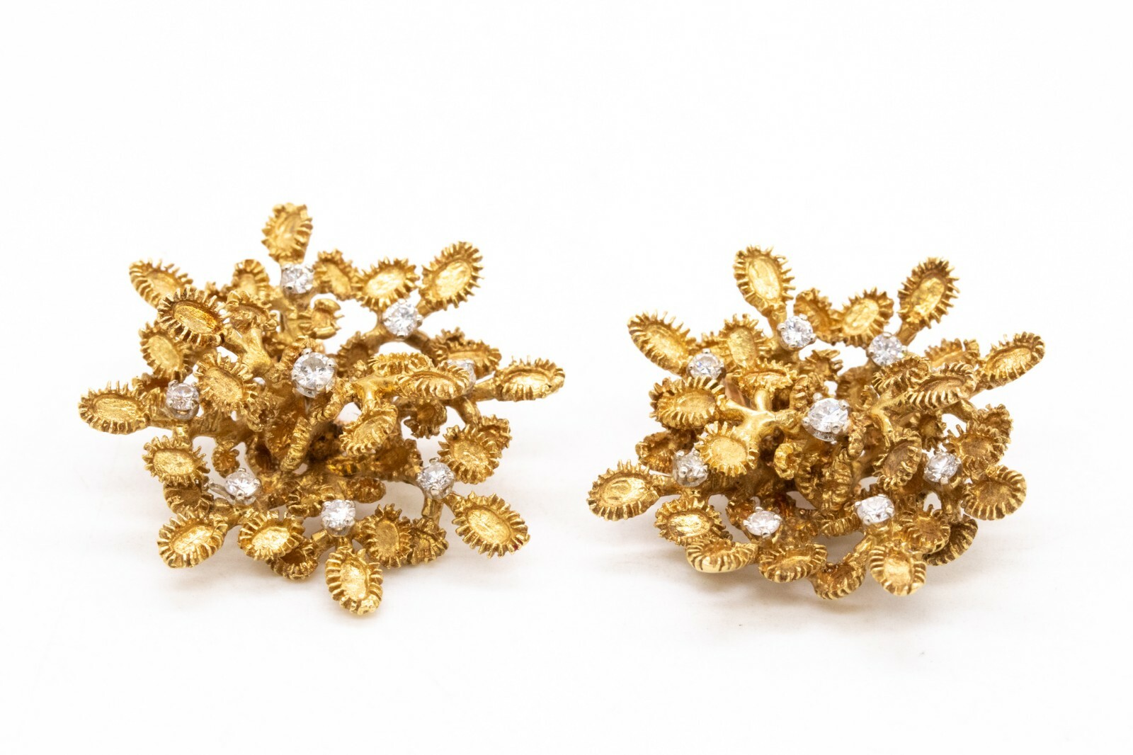 FRENCH 1950 POST WAR RETRO EARRINGS IN 18 KT & PLATINUM WITH 1.08 Ctw ...