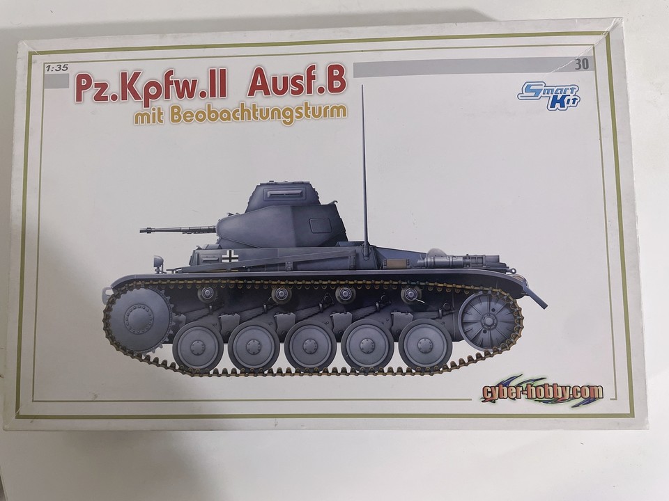 Dragon 6295 1/35 Pz.Kpfw.II Ausf.B mit beobachtungsturm Model Kit [U2 ...