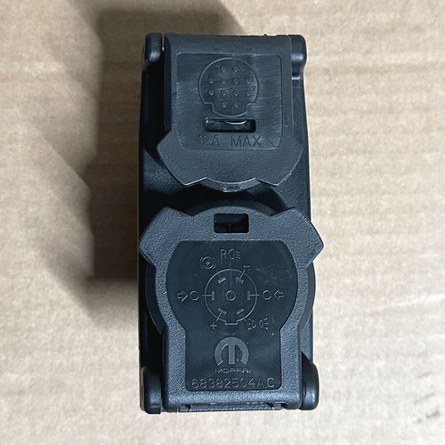 NEW OEM 7 Way Connector For 2019 RAM 2500 3500 68382504AD 68382504AC ...