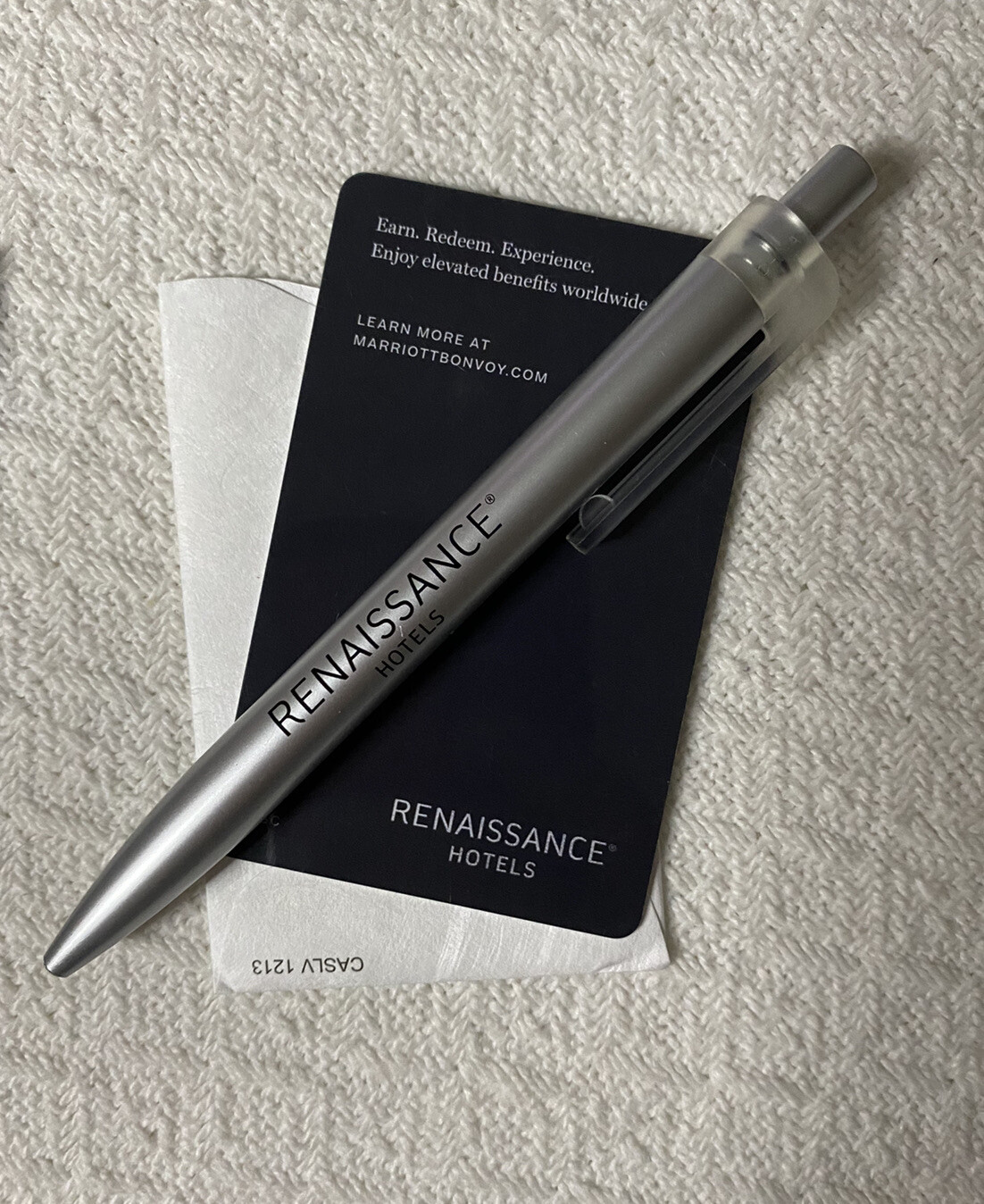 7 ADVERTISING BALL POINT TWIST PENS,KEY HOTELS CARDS Hilton,Hyatt ...