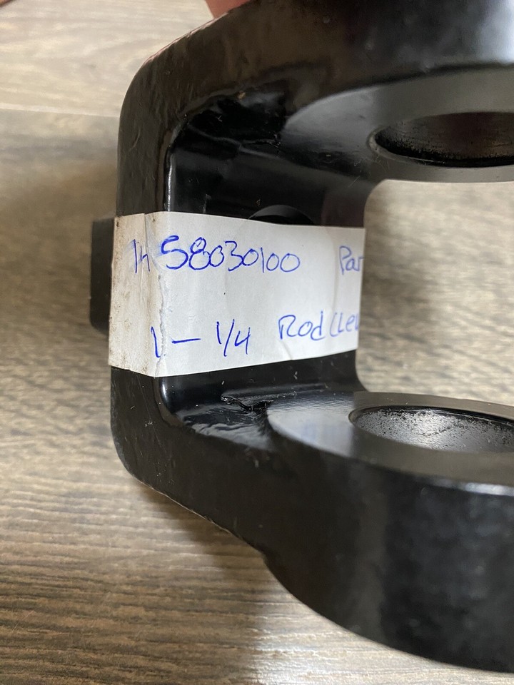 PARKER 1458030100 , 1-1/4 Female Rod Clevis , PARKER BDC-10M | eBay