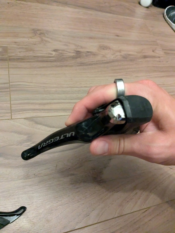 ShimanoShimano Ultegra R8000 2 x 11 Speed STI Shifter Set (Rim Break ...