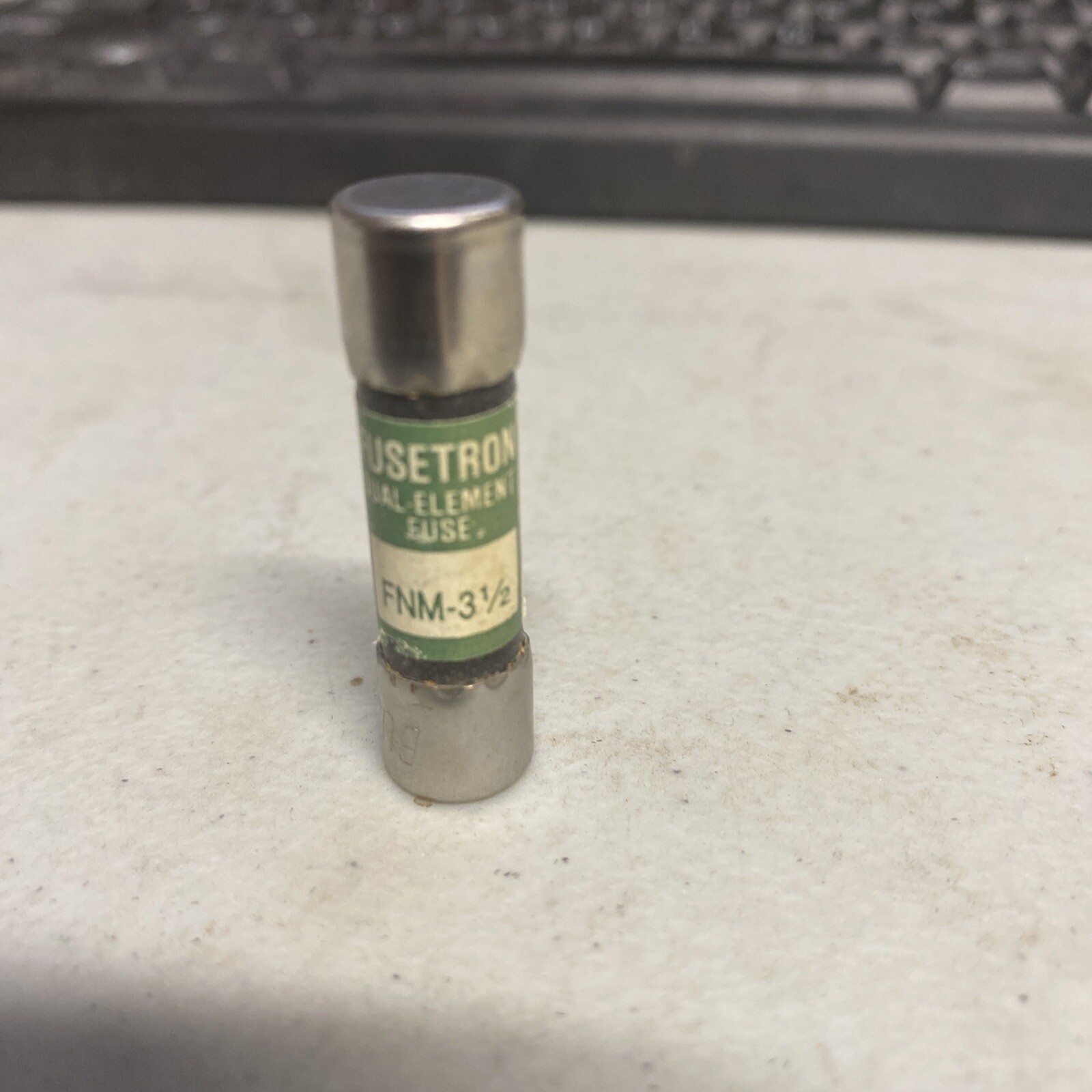 BUSSMANN FUSETRON FNM-3-1/2 FUSE 3-1/2AMP 250VAC TIME DELAY DUAL ...