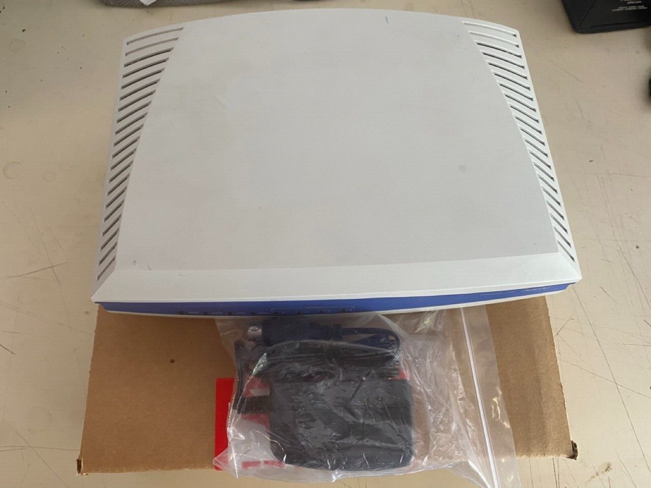 ADTRAN NetVanta Router 3130 - 1700610L2 - AC Power - Grade AA (White ...