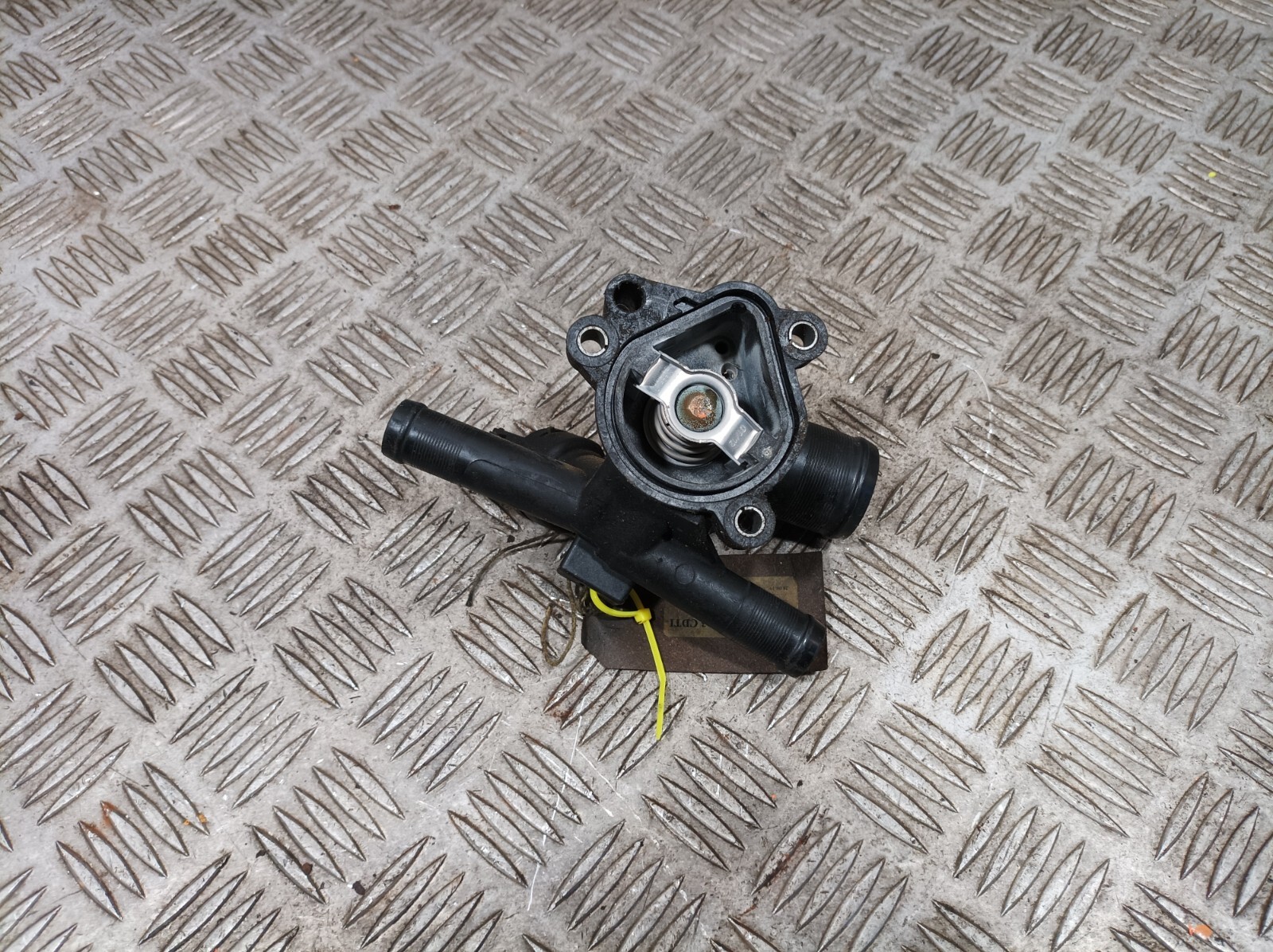Renault Master MK3 Movano 2.3 2010-19 Thermostat Housing 8200978549 ...