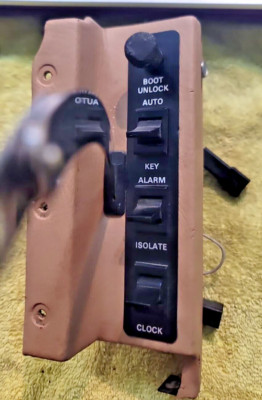1990 ROLLS ROYCE BENTLEY CONTINENTAL TURBO R GLOVE COMPARTMENT SWITCHES ...