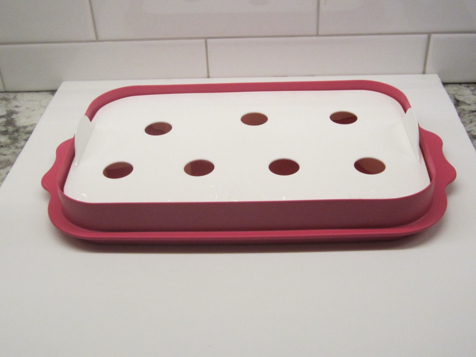 Tupperware Animal Wigglers Pink Set Cookie Cutter and Jello Mold Tray ...