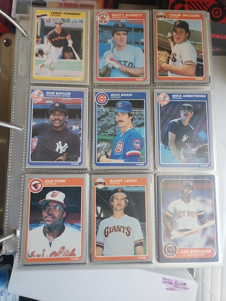 Baseball Binders Full Of Old Baseball Cards 3 Binders 1980s-1990s | eBay