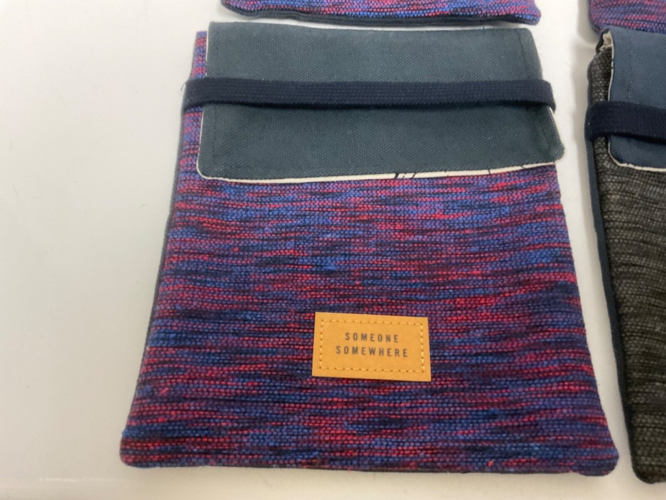 4 Delta One Airlines Empty Amenity Kit Someone Somewhere Michoacan ...