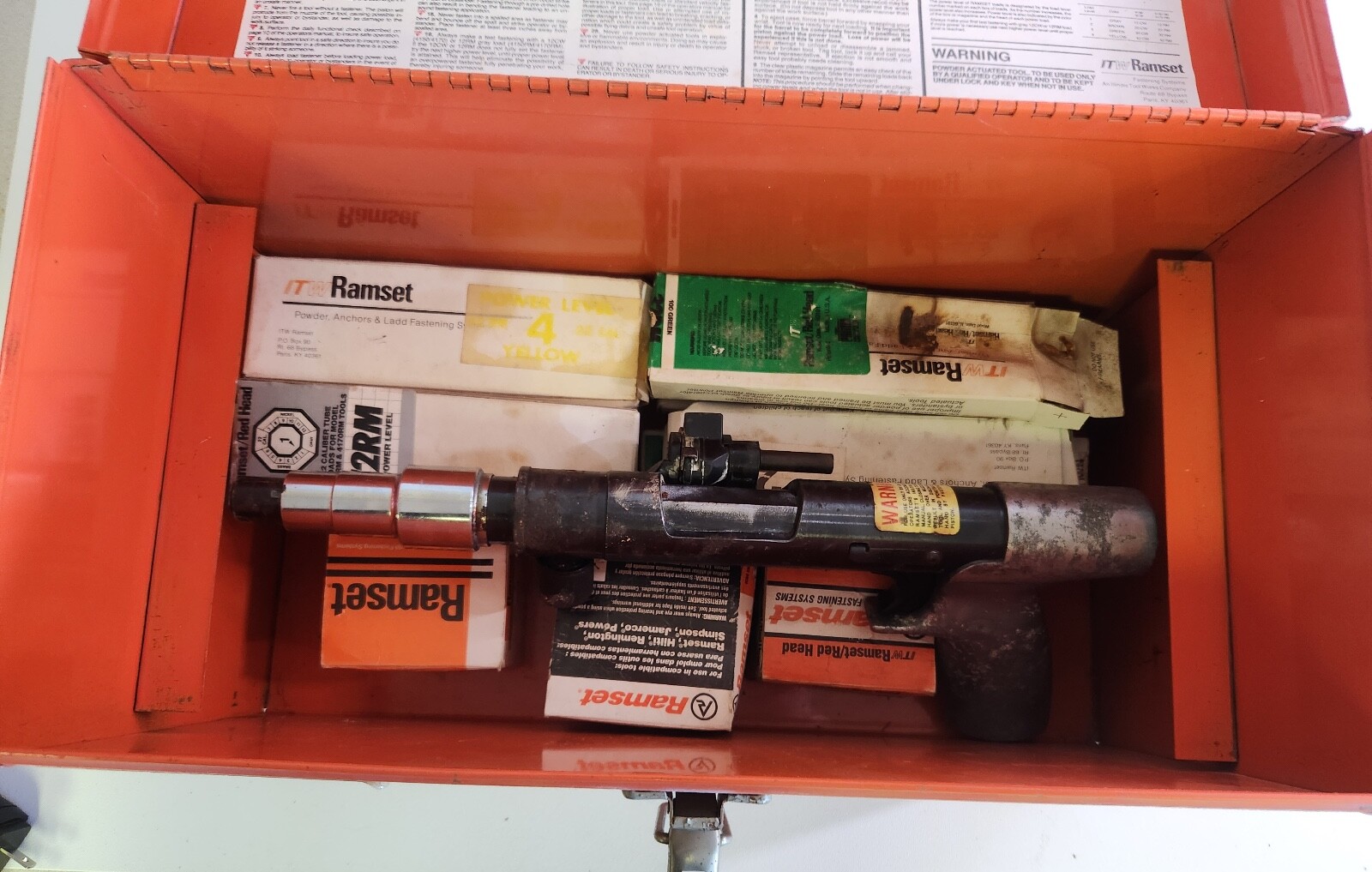 Vtg RAMSET 4170 Powder Actuated Tool Piston Low Velocity w/ Toolbox ...