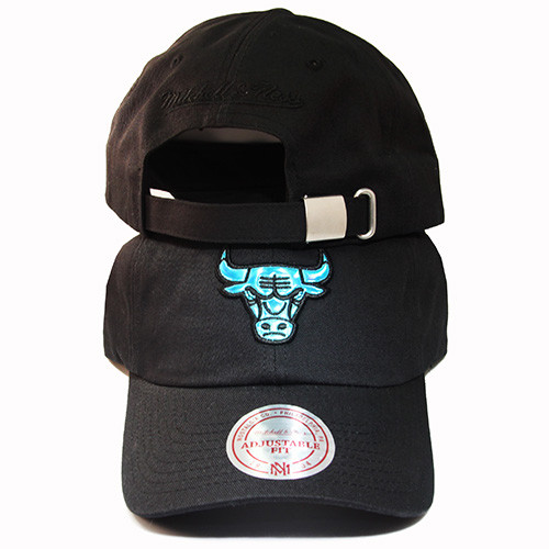 Mitchell & Ness Chicago Bulls Dad Daddy Strapback Hat Nike Air Force1 ...