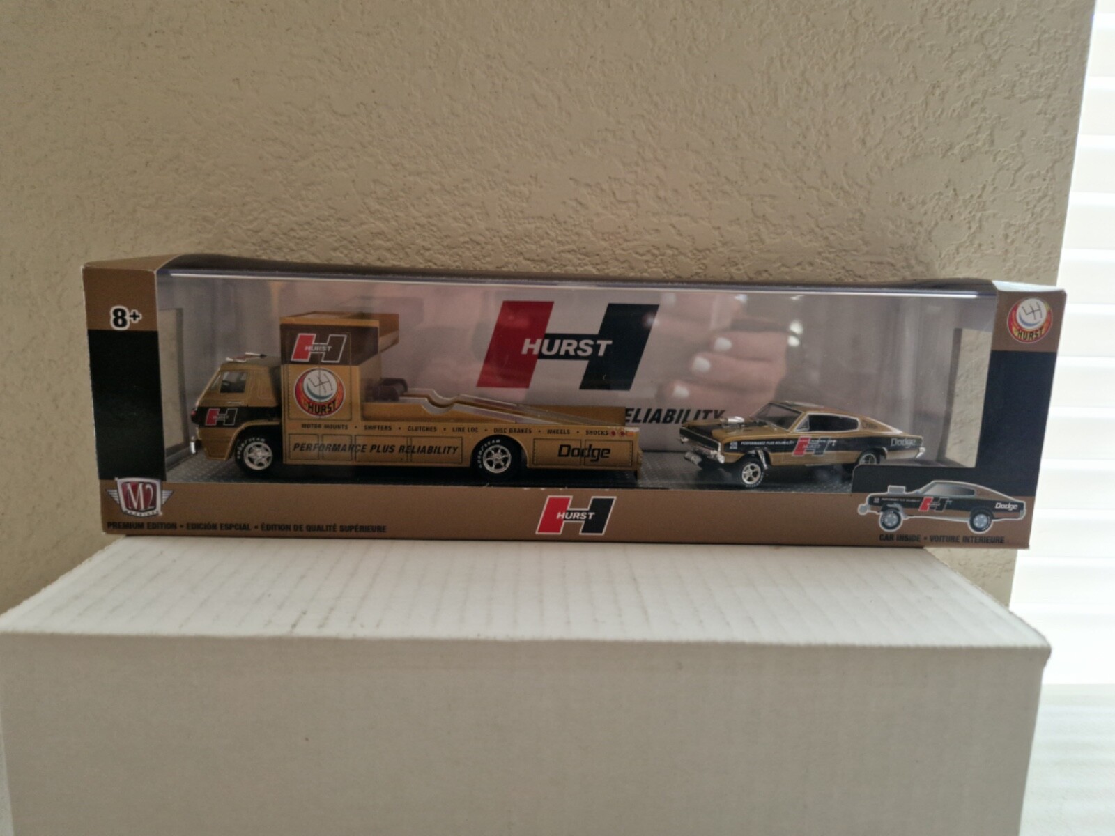 M2 Machines Auto Haulers Hurst 1966 Dodge L600 Ramp Truck & 66 Charger ...