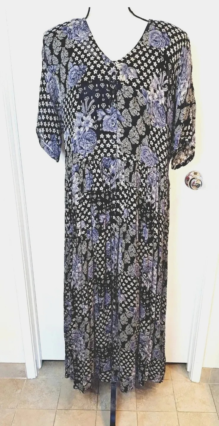 Nostalgia Maxi Dress Medium 1940s Vintage Style Rayon… - Gem