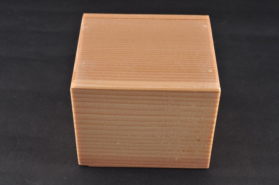 Japanese Incense Container Brown Pottery Tiger Design MINORU-NISHIKAWA ...